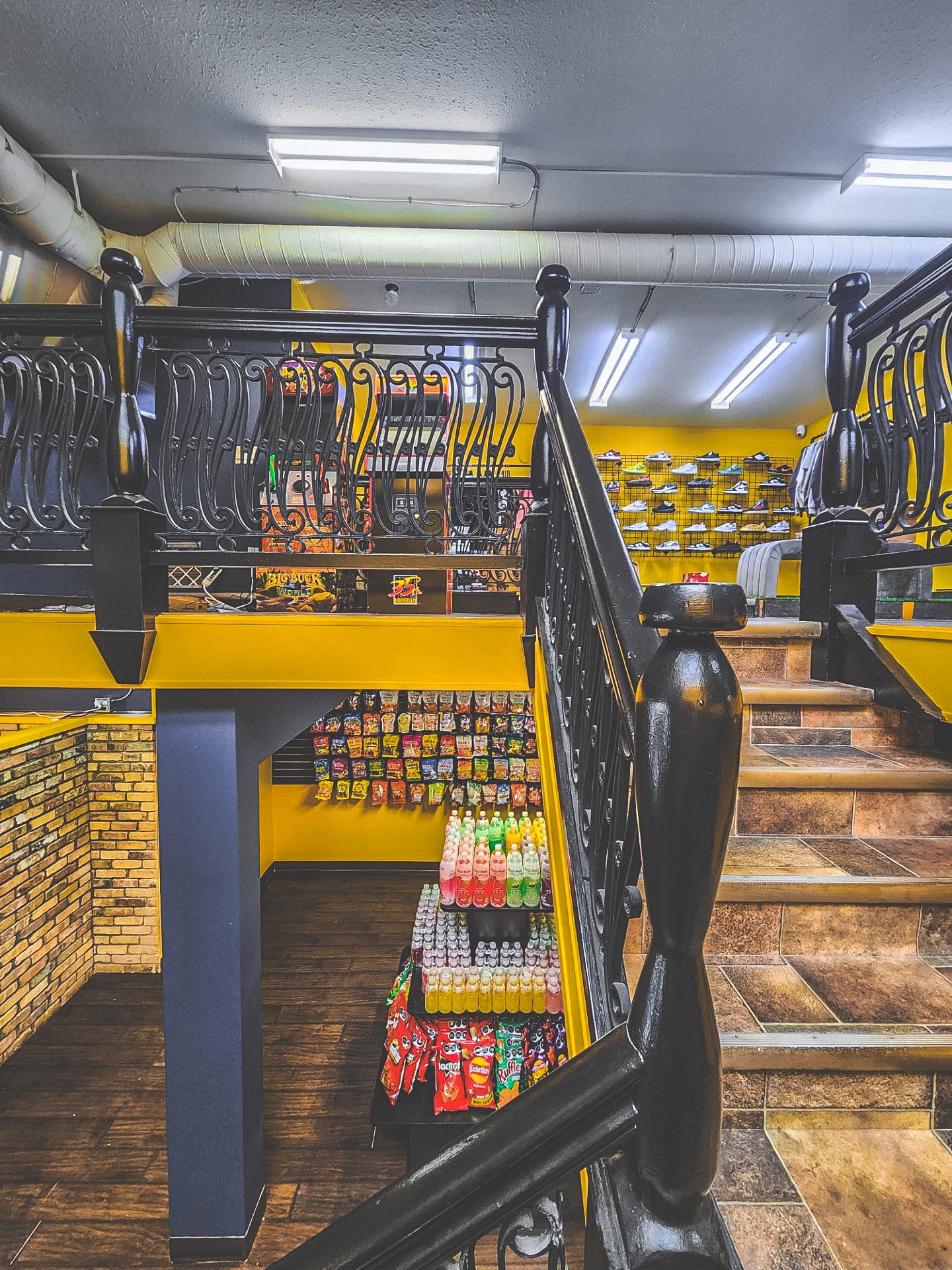 Locations – Lucky's Exotic Bodega